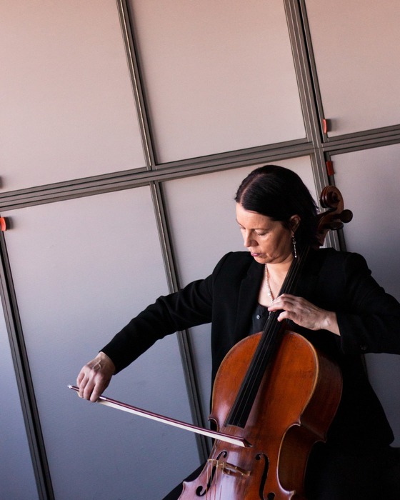 Contact :: Joyful-performance